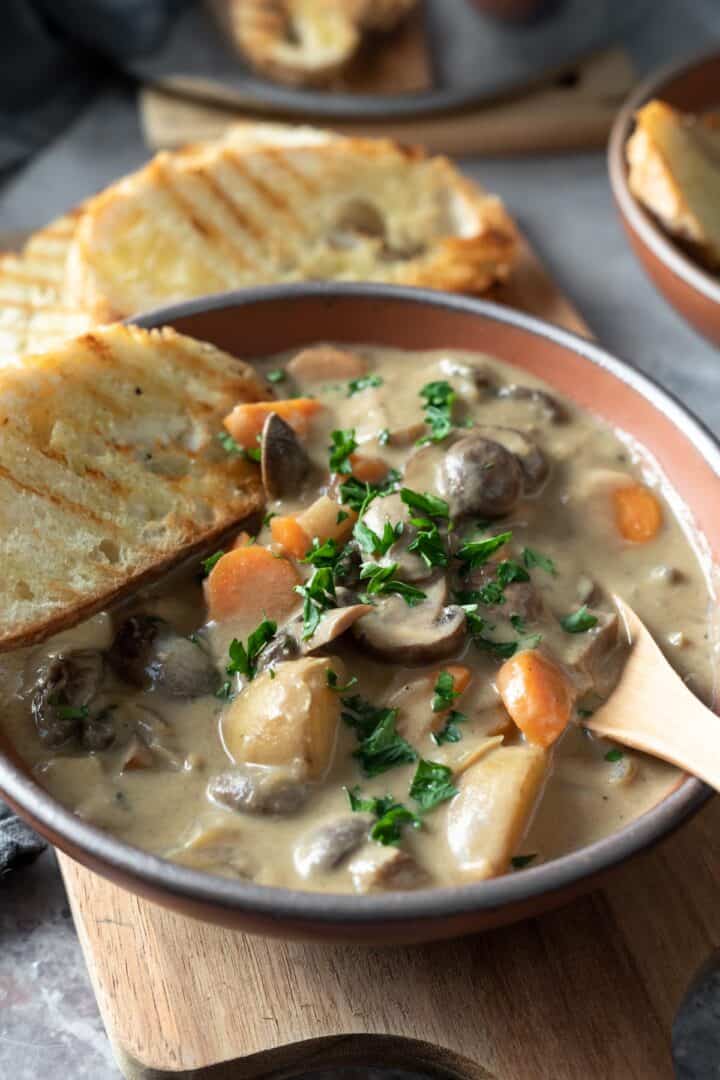 Creamy Vegan Mushroom Stew - My Quiet Kitchen